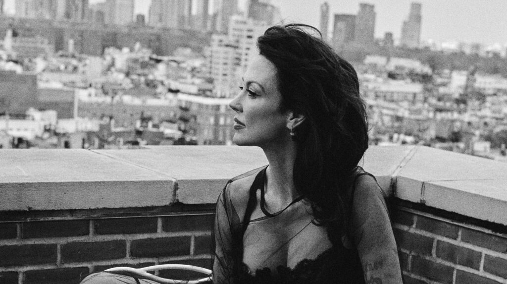 The Pershing Listening Room Welcomes: Amanda Shires - The Pershing